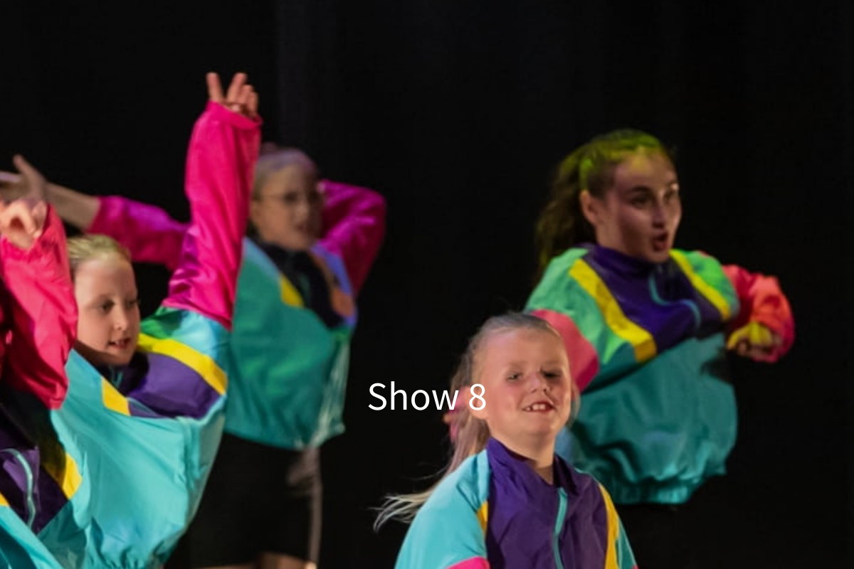 Show 8