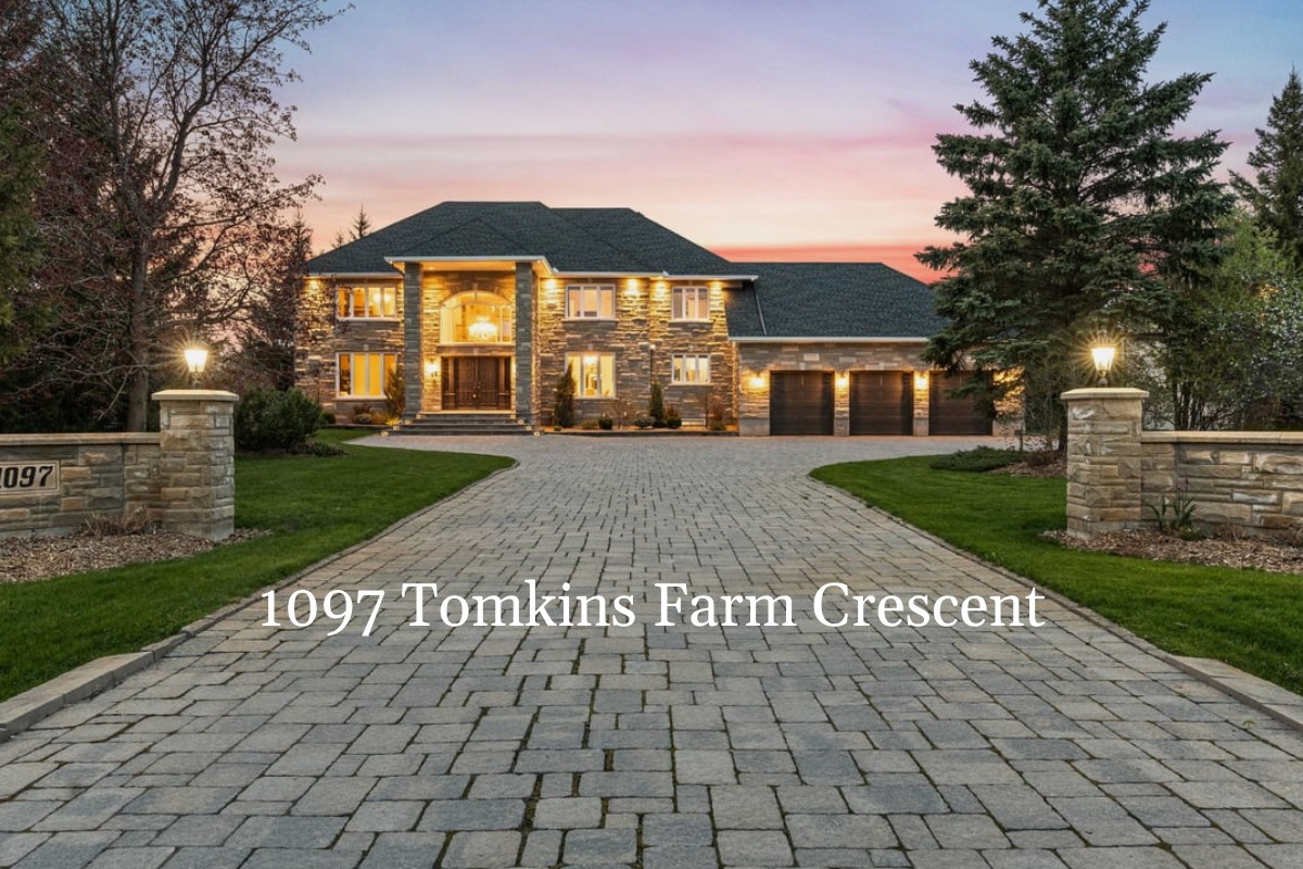 1097 Tomkins Farm Crescent